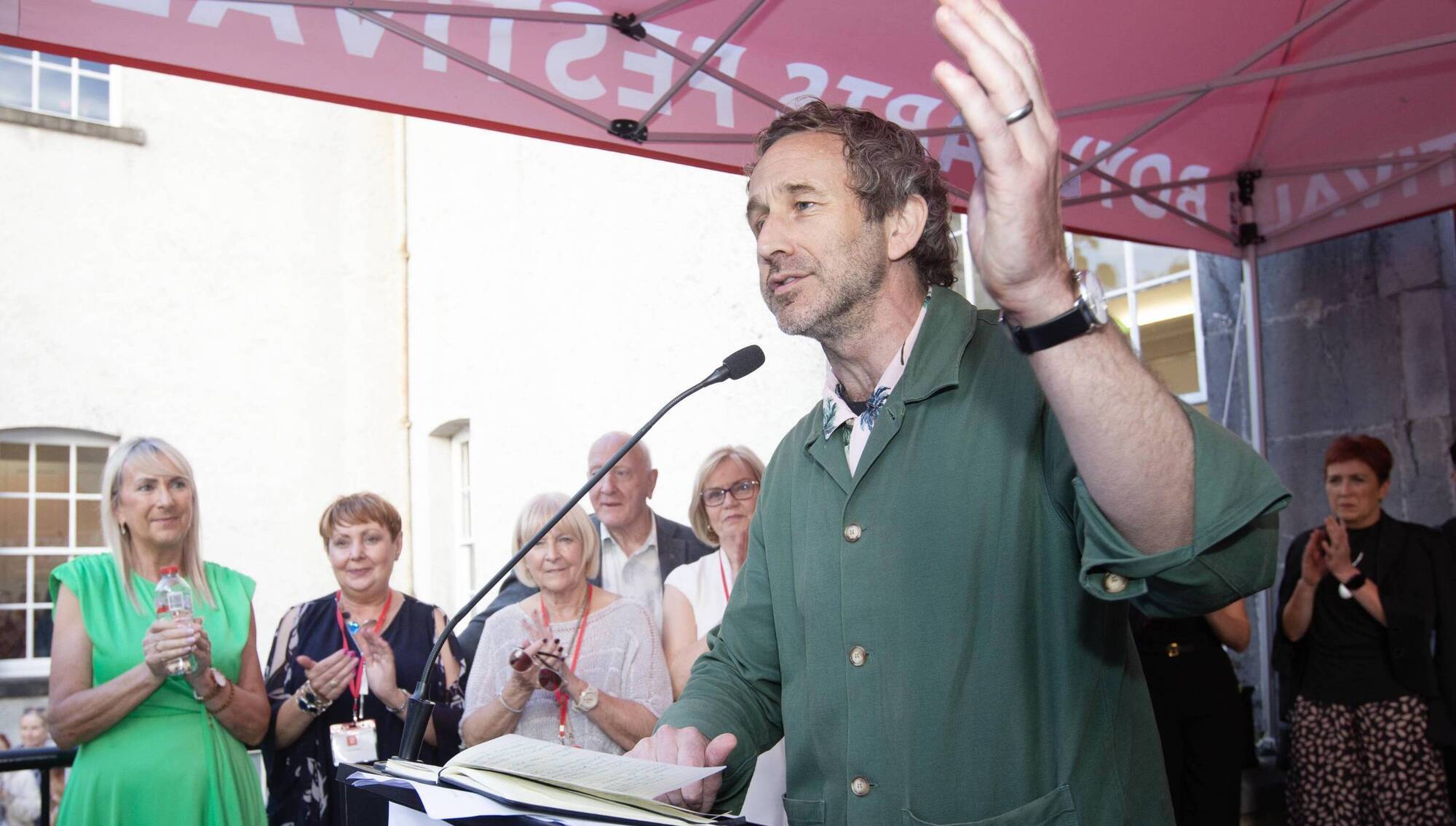 Actor Chris O’Dowd pens an ode to his home town - News - Roscommon Herald