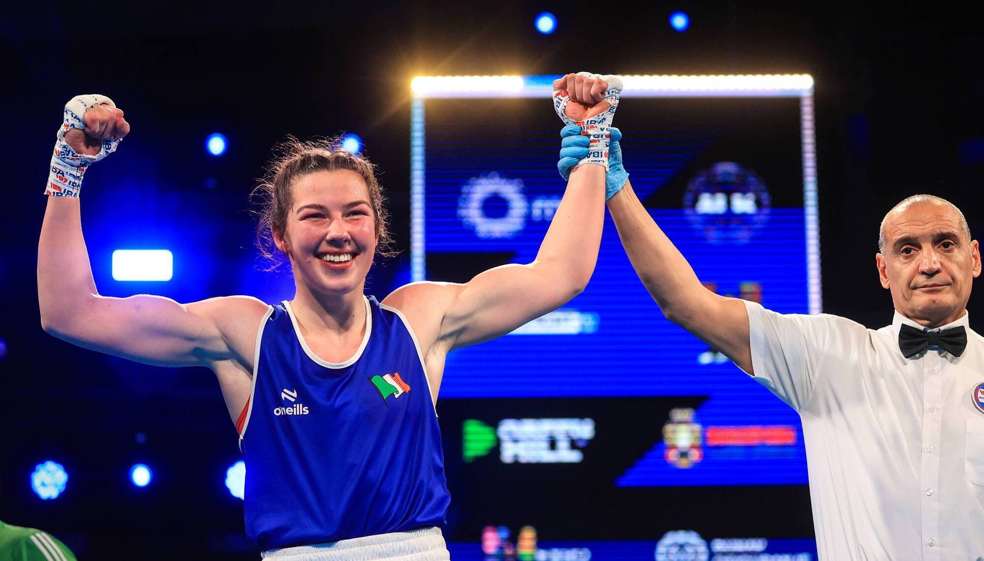 Lisa O'Rourke produces performance of her life to win her World Boxing ...