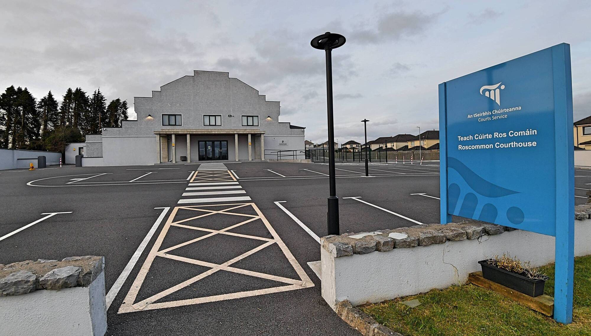 Man gets lengthy suspension for burglary and assault - News - Roscommon ...