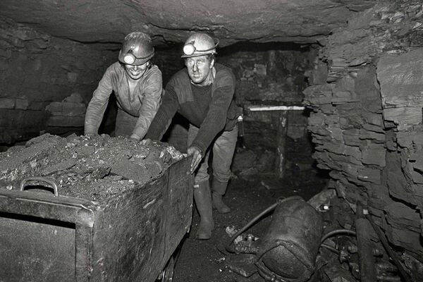 Festival to mark history of Arigna 35 years after closure of the local ...